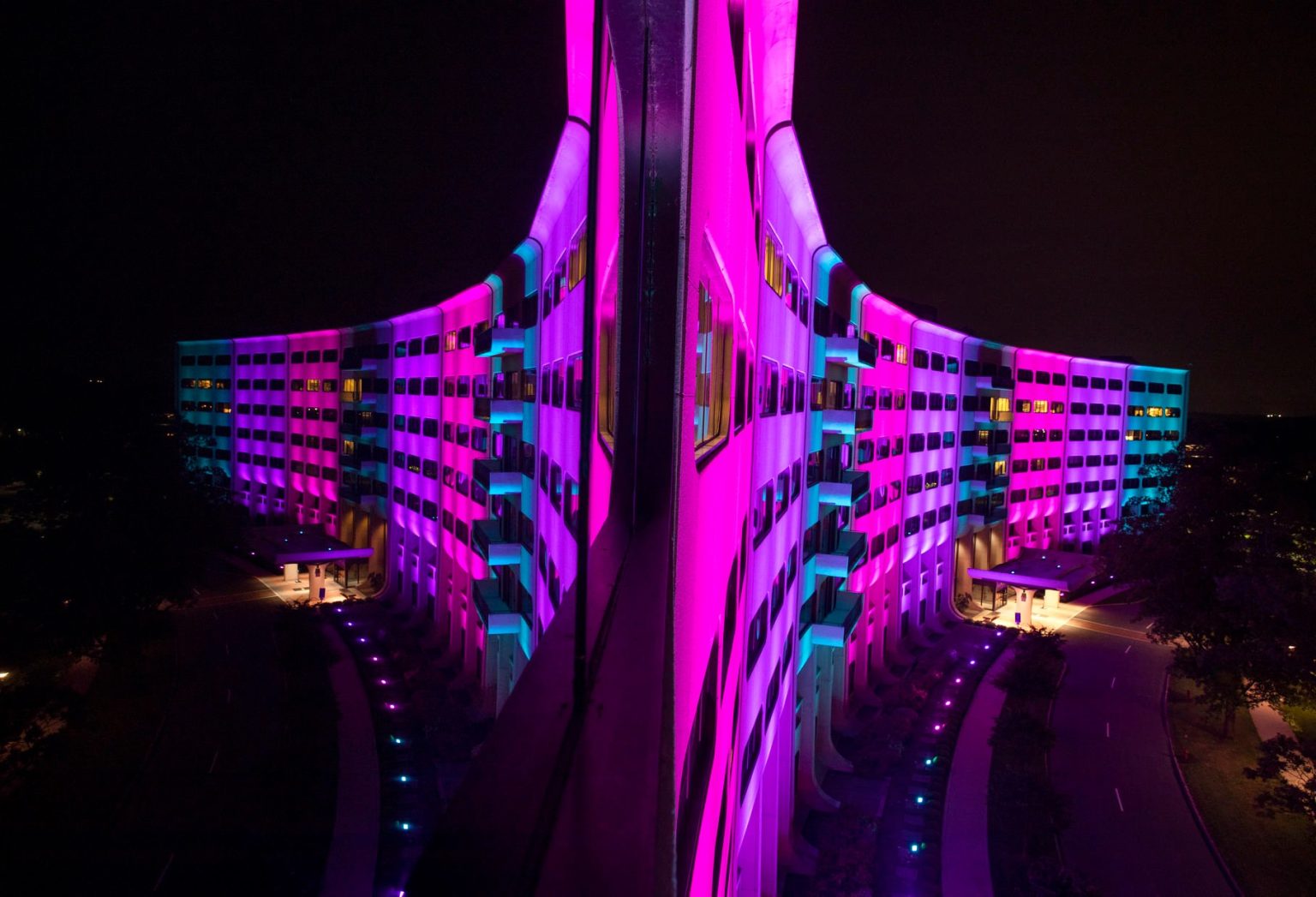 Architectural Art Installations - Illuminated Integration